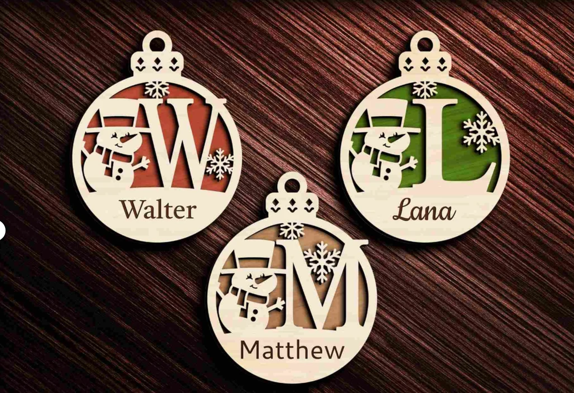 Esfera navideña personalizada con inicial – Personalizados- grabado ...